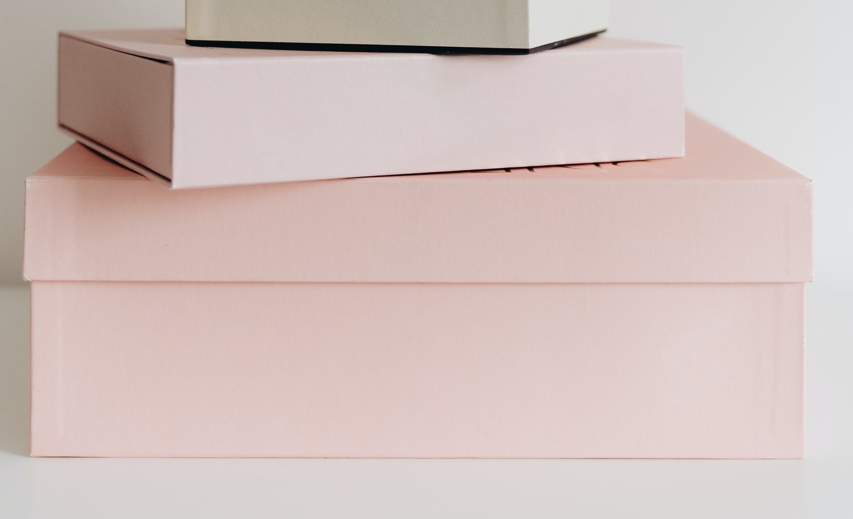 HOW TO PACKAGE AND SEND YOUR DRESS - Dress Dreamer